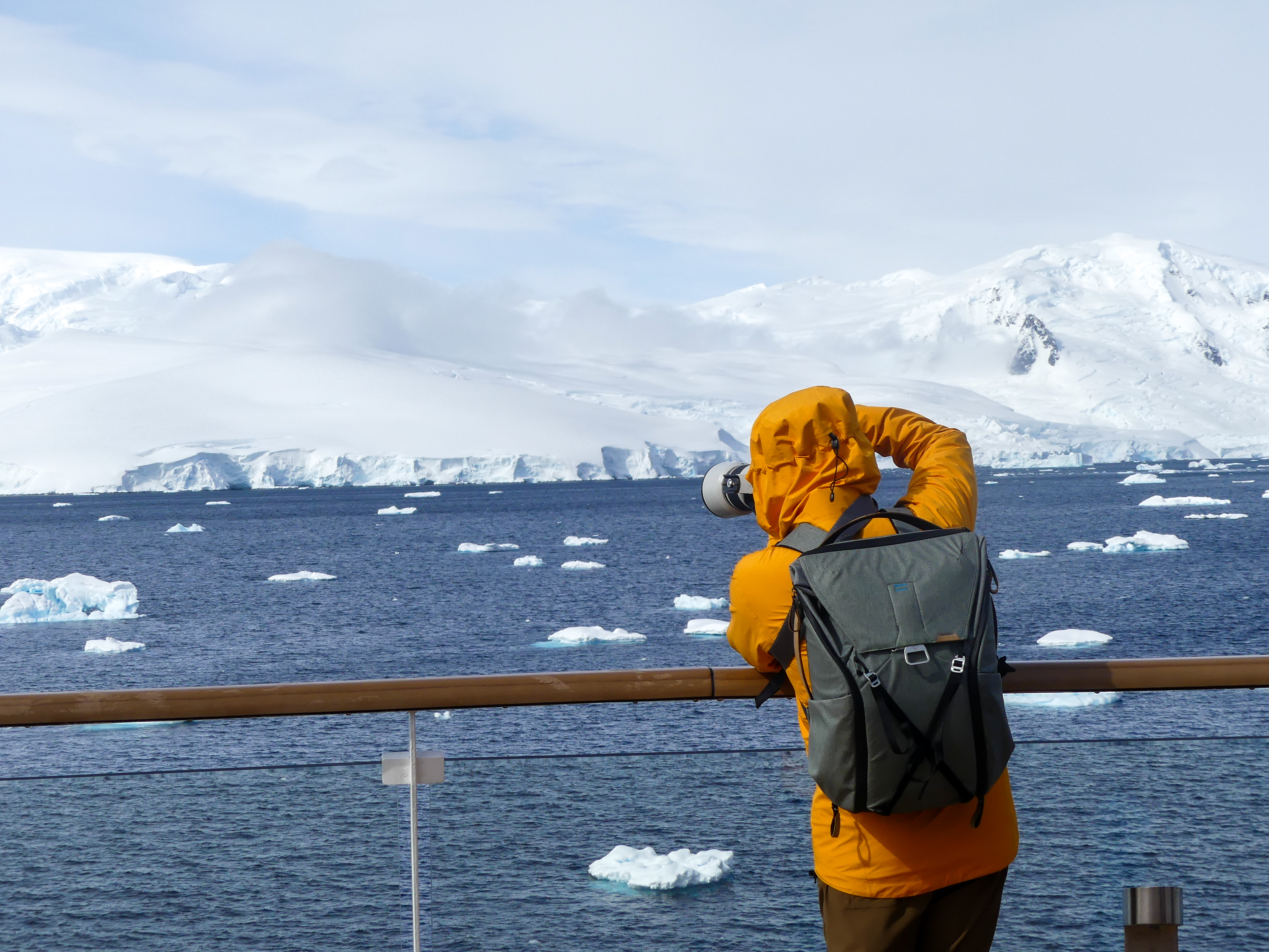 Photography Expeditions: Antarctica & Arctic Photography - Aurora ...
